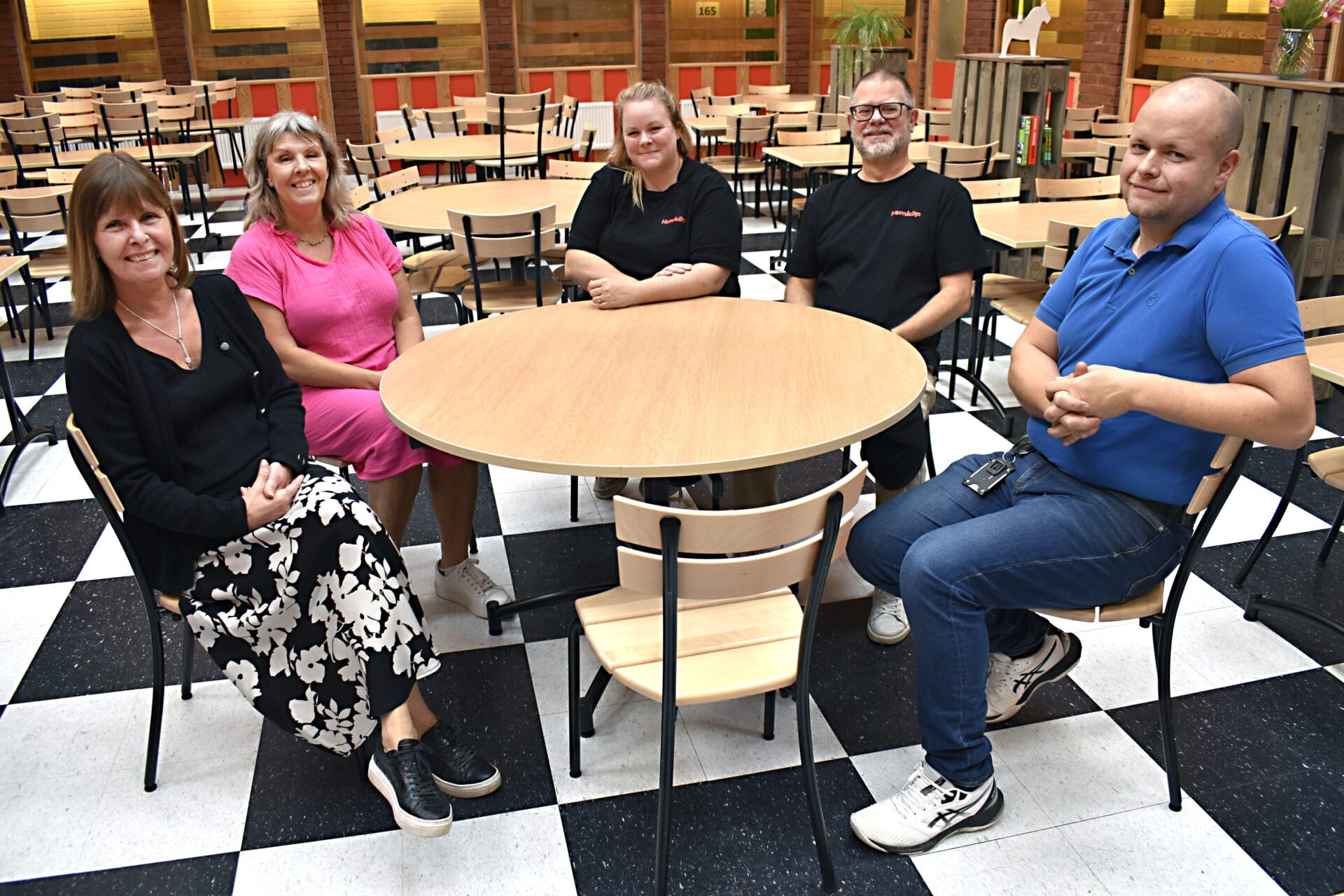 Frukost på Vasaskolan ska bidra till lugnare skolmiljö: "En jättebra idé" | Lokalt i Dalarna